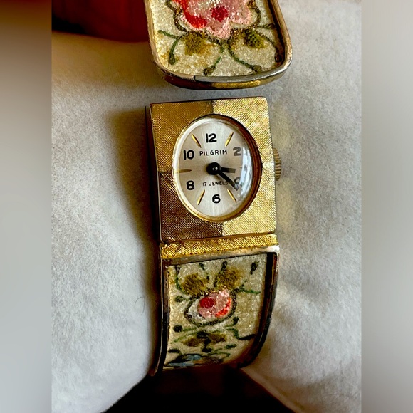 Pilgrim | Accessories | Hand Painted Pilgrim 7 Jewel Mechanical Manual ...